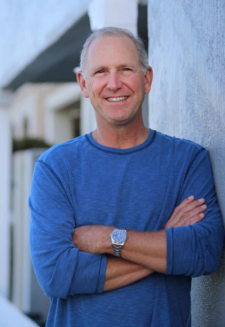 Dean Hallett: Empowering Transformative Leadership | Exeleon